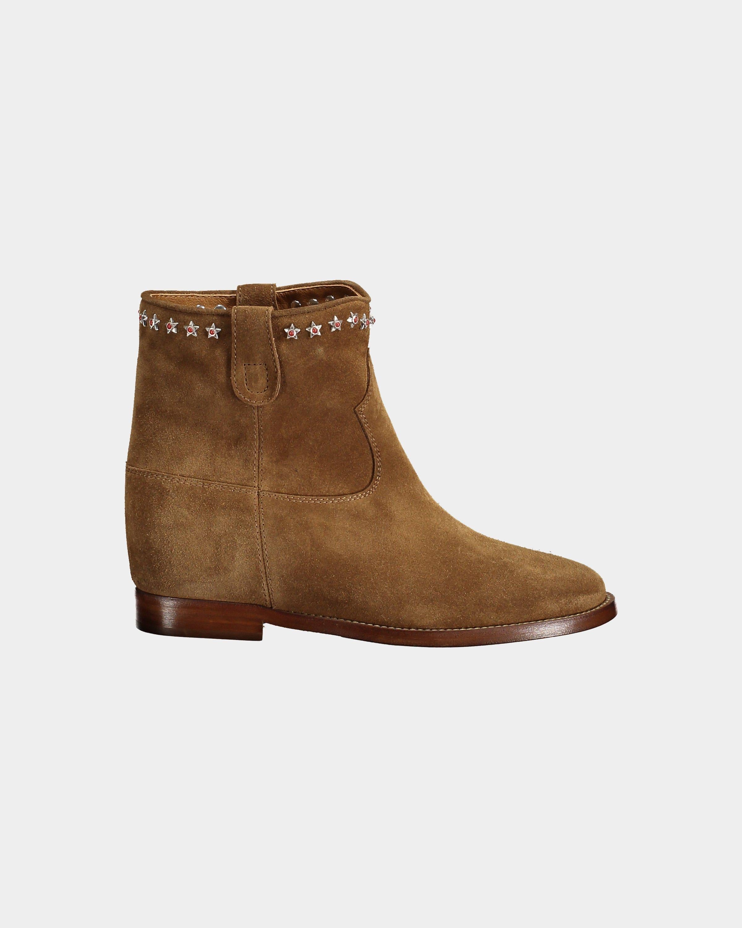 Via Roma 15 | Stivaletto rialzo camoscio stelline – lemlò